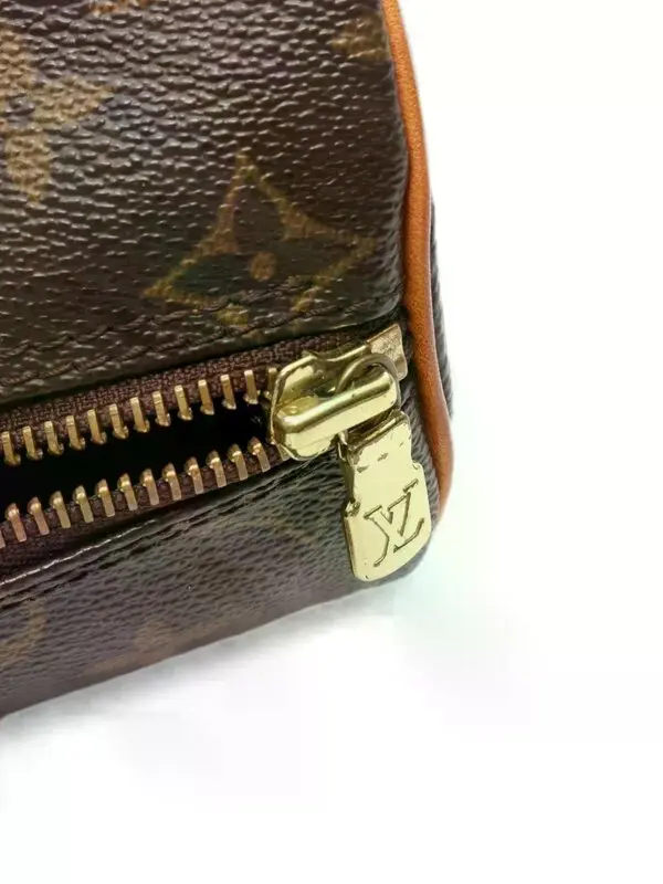 LOUIS VUITTON Monogram Papillon 26 Travel Bag