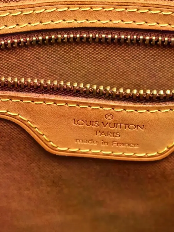 LOUIS VUITTON Monogram Canvas Tote Bag - Brown