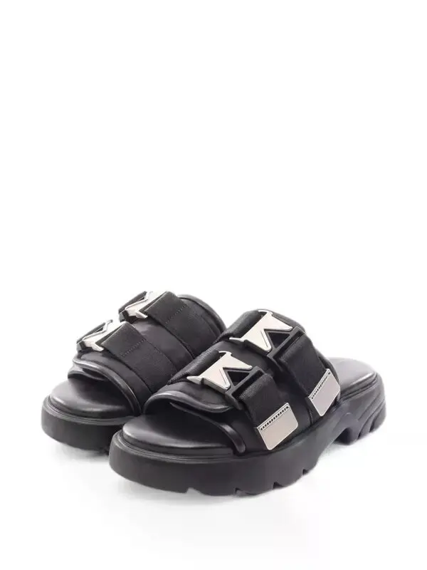 Bottega Veneta 2000s Flash Buckle-strap Sandals - Black