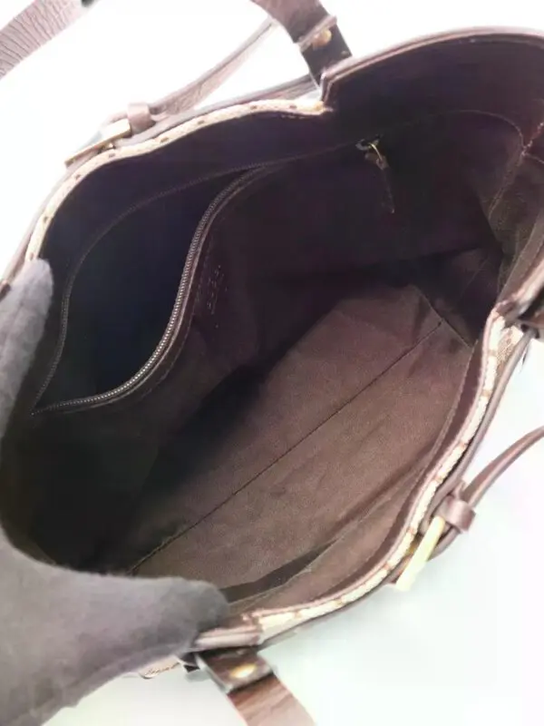 Gucci Gg Canvas Tote Bag