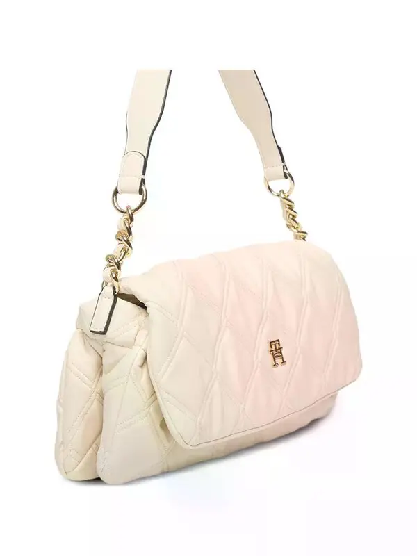 Tommy Hilfiger Quilted Finish Logo Plaque Shoulder Bag