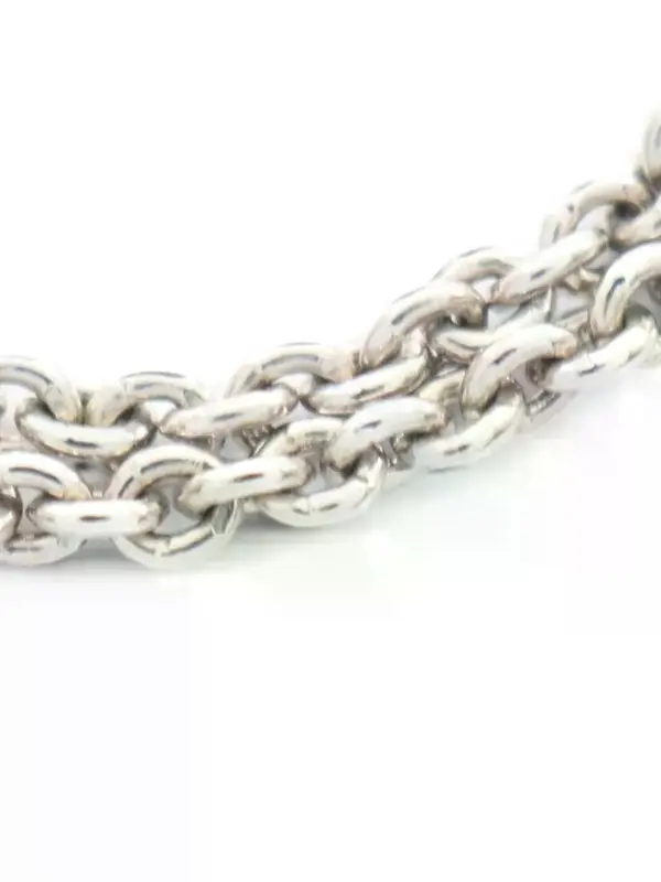 LOUIS VUITTON Essential V Necklace