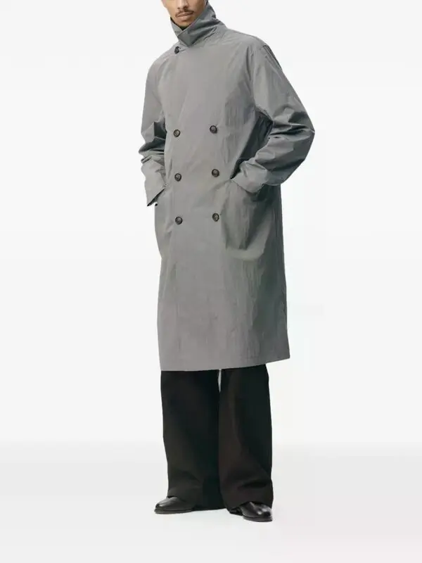 WELTER SHELTER Shuva Crinkle-effect Double-breasted Coat - Grey