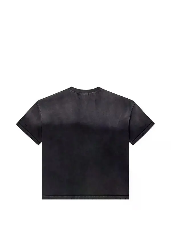 VALE FOREVER Fury Big Distressed T-shirt