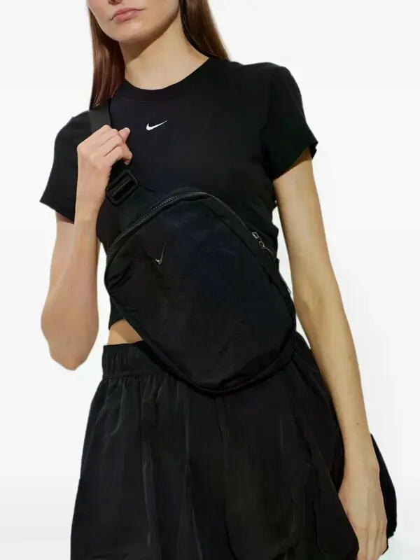 Nike Aura Logo-plaque Crossbody Bag