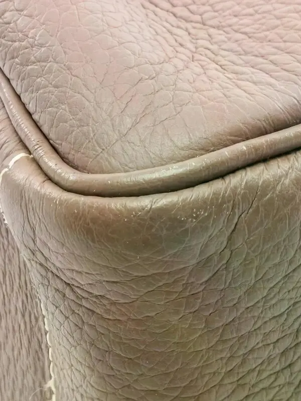 Hermès 30 Lindy Shoulder Bag - Brown