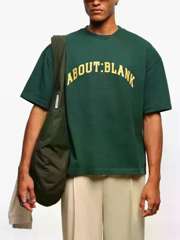 ABOUT:BLANK College Logo-print Boxy T-shirt