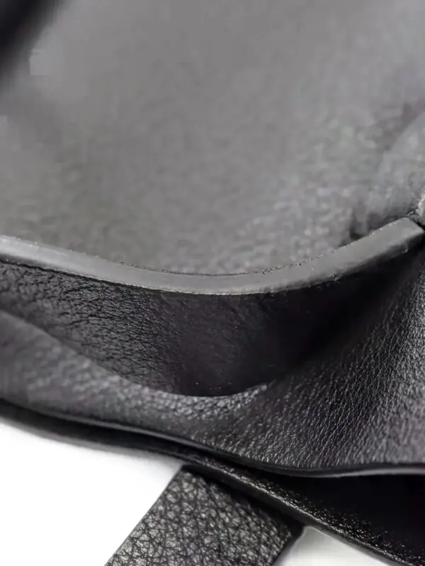 Balenciaga Everyday Xs Leather Tote Bag