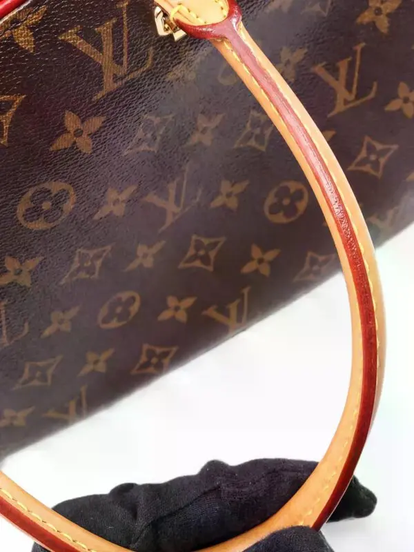LOUIS VUITTON 2015 Pallas Monogram Handbag