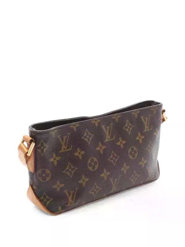 LOUIS VUITTON Monogram Trotteur Shoulder Bag - Brown