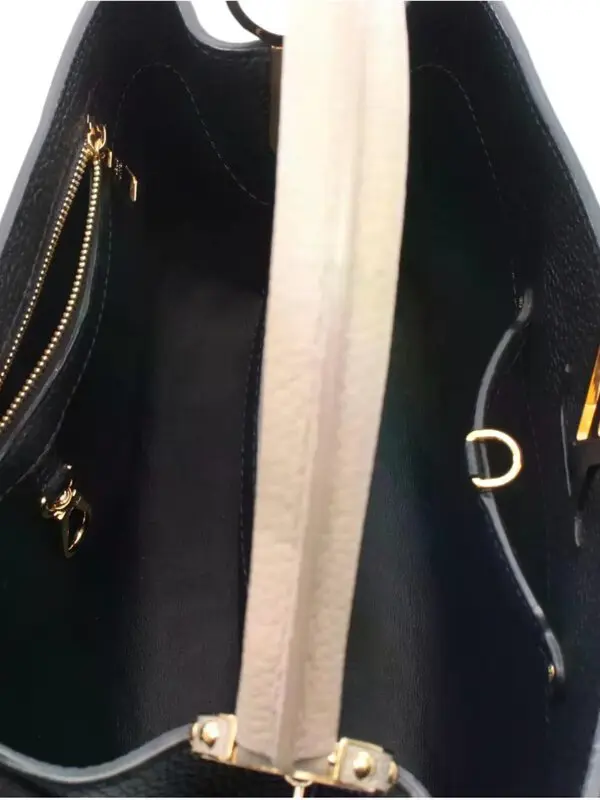 LOUIS VUITTON 2013-2025 Taurillon Capucines Mm Satchel