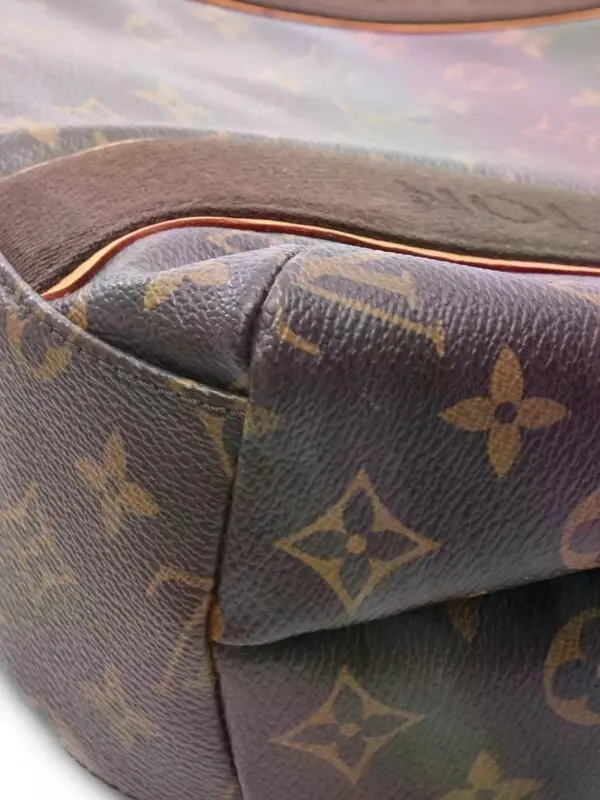 LOUIS VUITTON Beaubourg Tote Bag