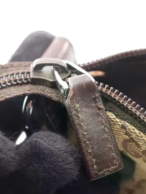 Gucci Gg Canvas Shoulder Bag