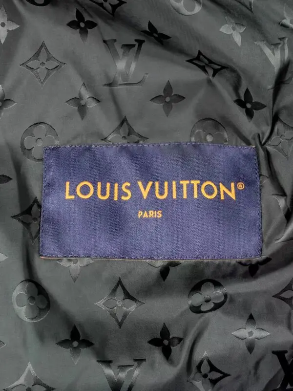LOUIS VUITTON Fleece Jacket With Leather Patch
