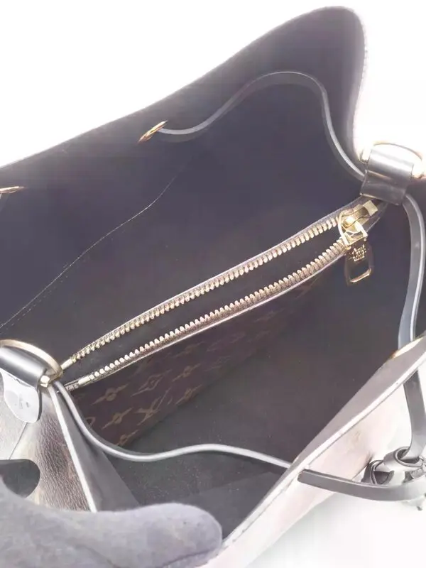 LOUIS VUITTON 2020 Néonoé Mm Monogram Leather Shoulder Bag