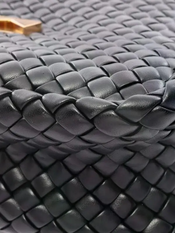 Bottega Veneta Intrecciato Cobble Shoulder Bag - Black