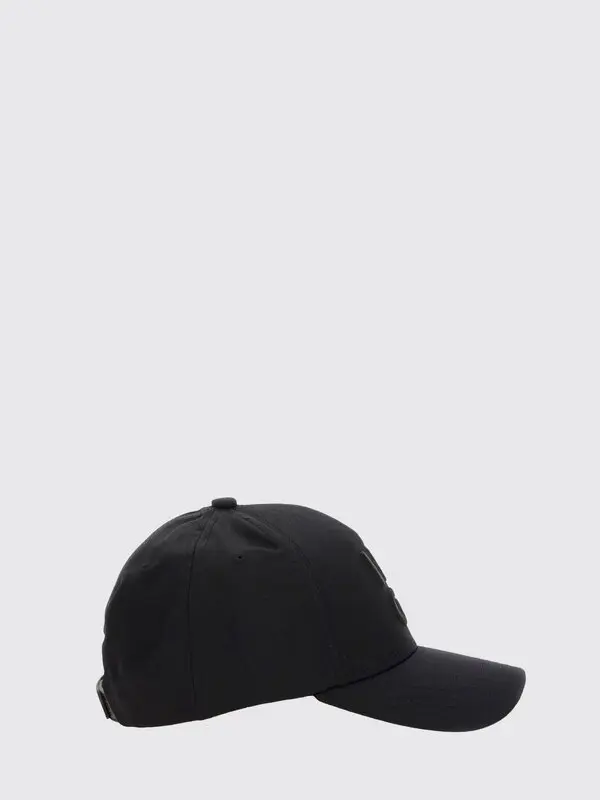 Hugo Hat