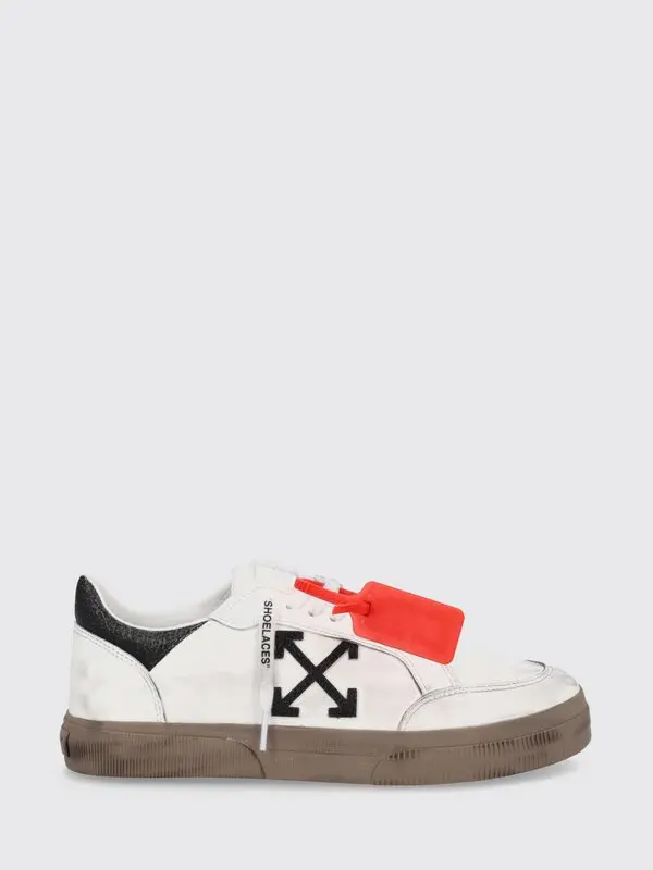 Off-White Vulcanized Low-top Sneakers In Crackled Leather - Black