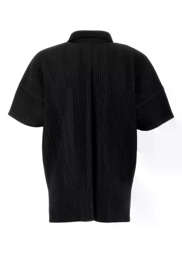 Issey Miyake Monthly Colors May Plissé-effect Short-sleeve Shirt - Black