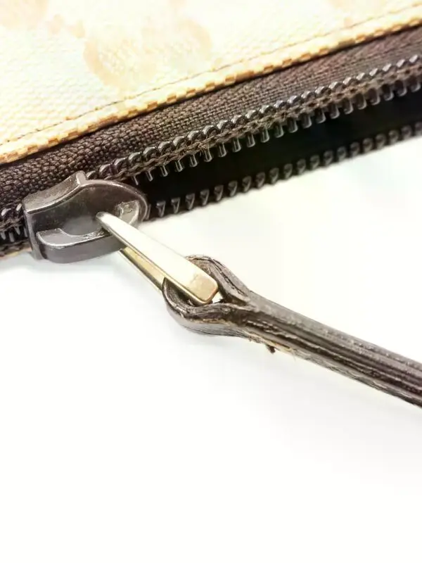 Gucci 2000s Logo-plaque Shoulder Bag