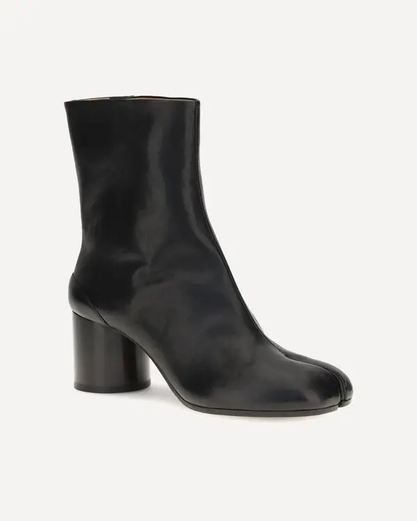 MAISON MARGIELA Tabi Ankle Boots