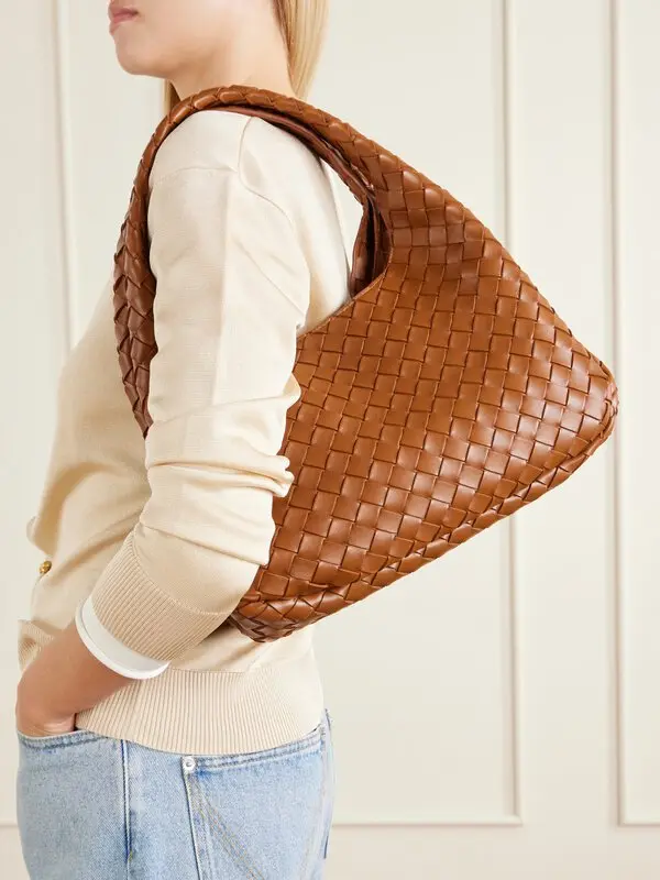 Bottega Veneta Large Intrecciato Shoulder Bag - Brown