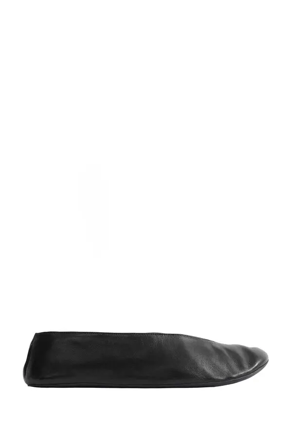 THE ROW Fay Flat Two Ballerinas - Black