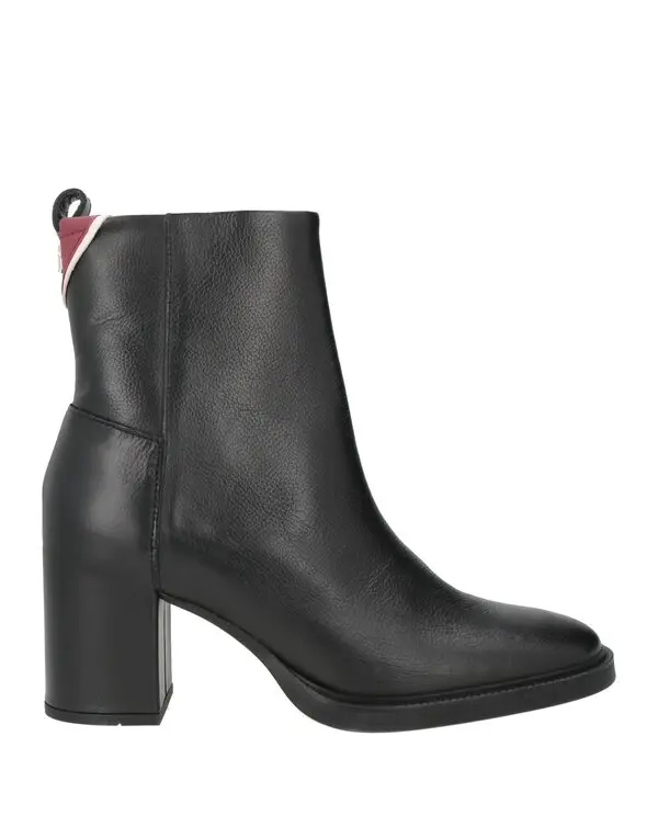 Tommy Hilfiger Ankle Boots In Pebbled Leather With Block Heel
