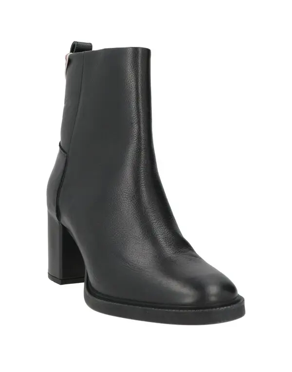 Tommy Hilfiger Ankle Boots In Pebbled Leather With Block Heel