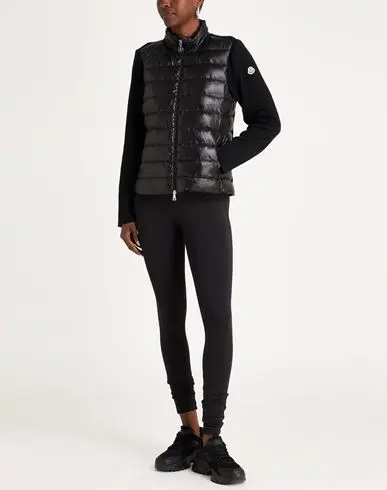 Moncler Puffer Size Virgin Wool, Polyamide - Black