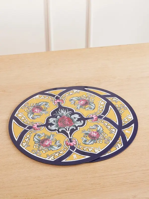La DoubleJ Set Of Two Panted Wood Placemats - Yellow