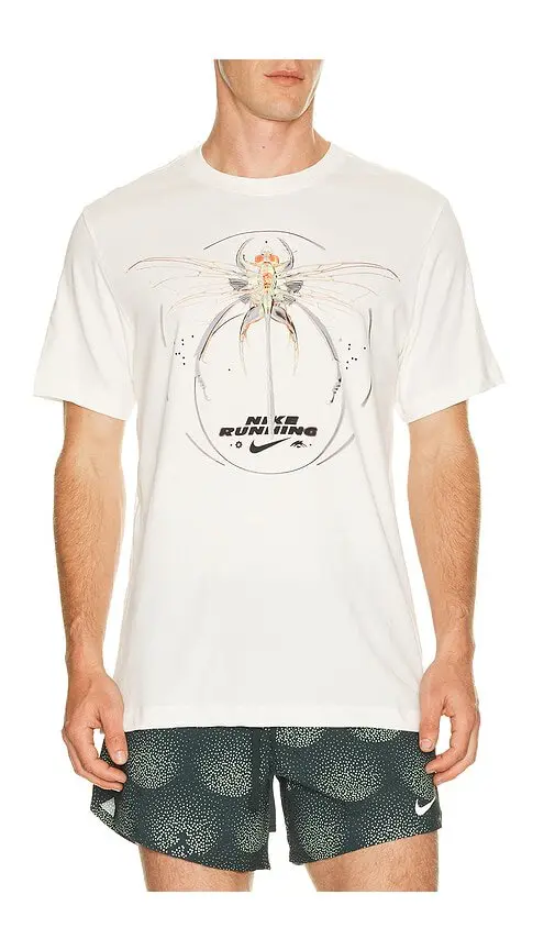 Nike Dri-fit Running T-shirt In Cream - Sail