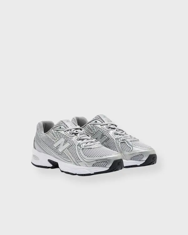 NEW BALANCE 740