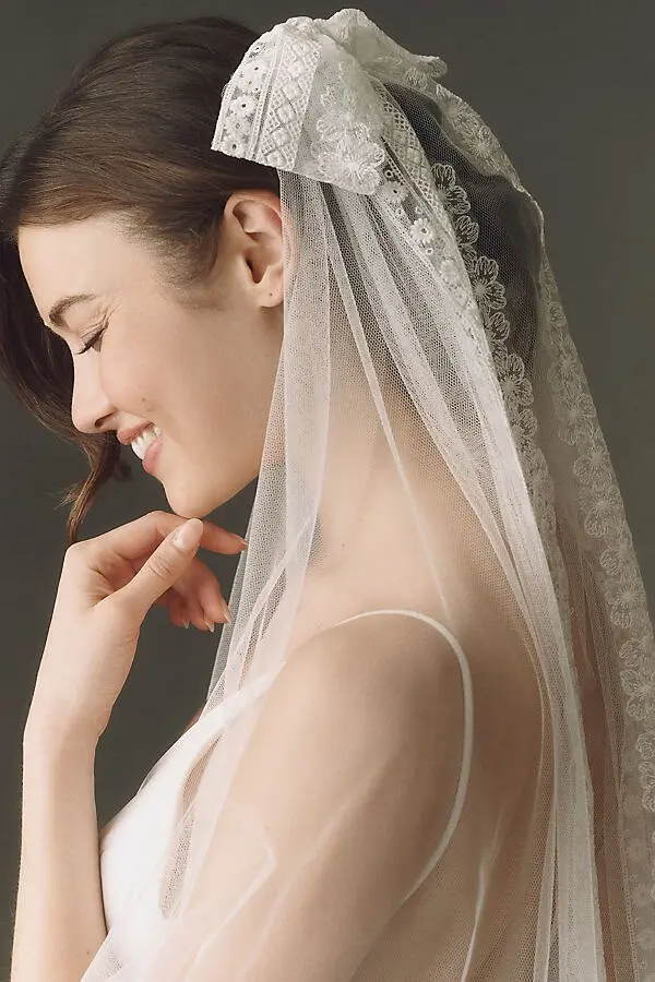 NESTINA ACCESSORIES Azziza Bow Veil