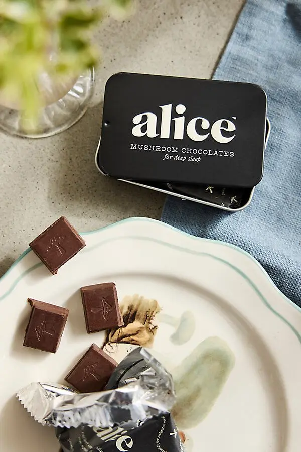 TERRAIN Alice Nightcap Mushroom Chocolate - Multi