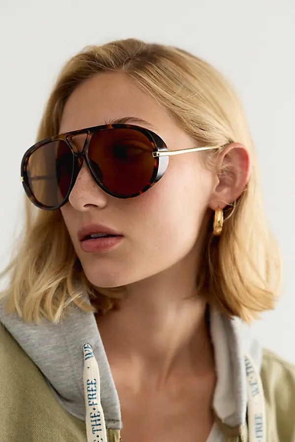 Free People Oversized Aviator Sunglasses - Chocolate