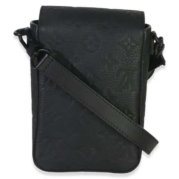 LOUIS VUITTON Monogram Taurillon S Lock Wearable Wallet