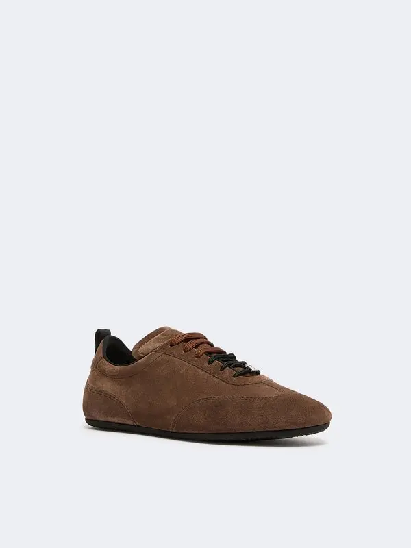 Max Mara Round-toe Low-top Sneakers
