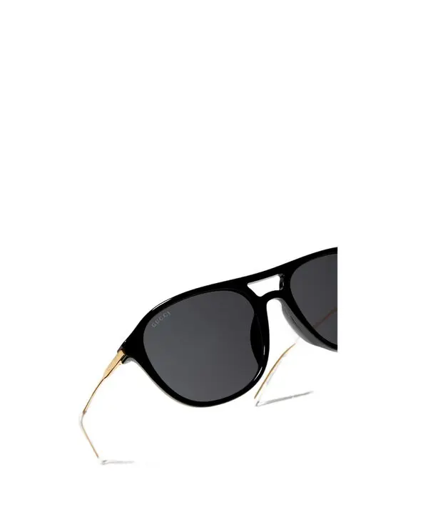 Gucci Navigator Sunglasses - Black
