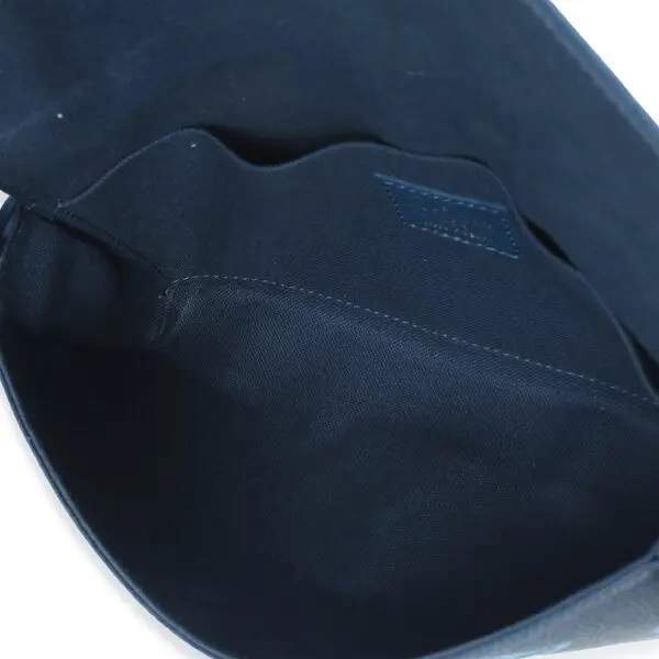 LOUIS VUITTON Gradient Giant Monogram Empreinte Felicie Pochette