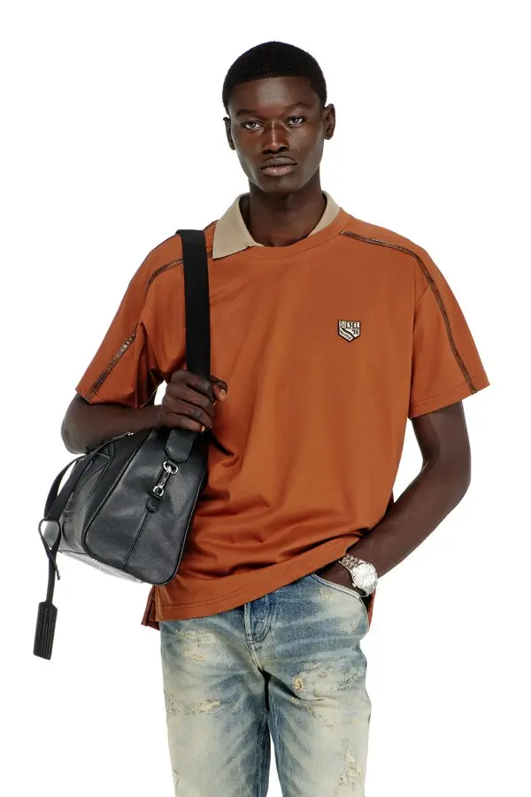 DIESEL® T-shirt With Contrast Trims And Logo Patch - Orange