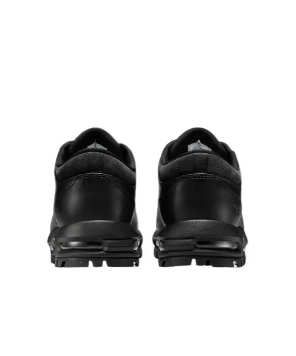 Nike Max Goadome Low Lace-up Sneakers