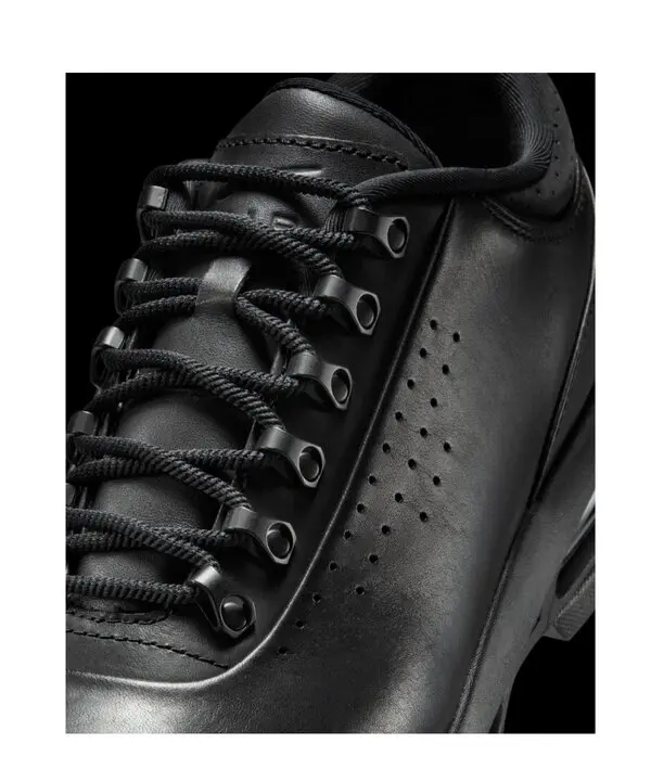 Nike Max Goadome Low Lace-up Sneakers
