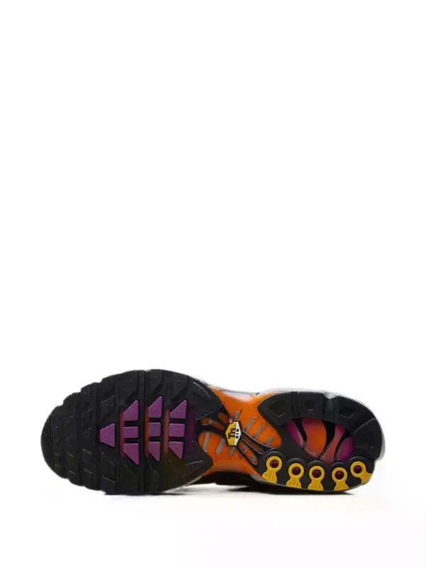 Nike Max Plus Sneakers - Orange