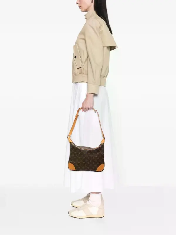 LOUIS VUITTON Monogram Boulogne 30 Shoulder Bag