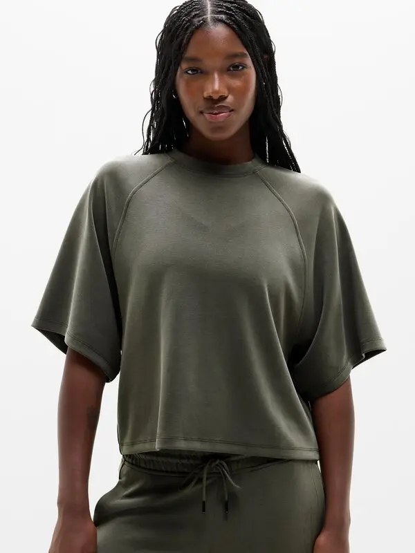 Athleta Seasoft Crew Neck Relaxed Fit T-shirt