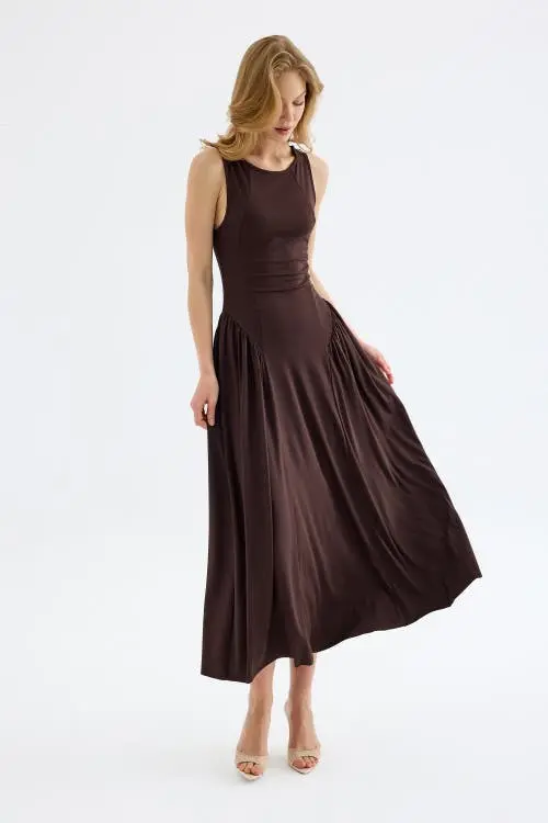 MONLICIA Elaris Viscose Bodycon Maxi Dress - Brown