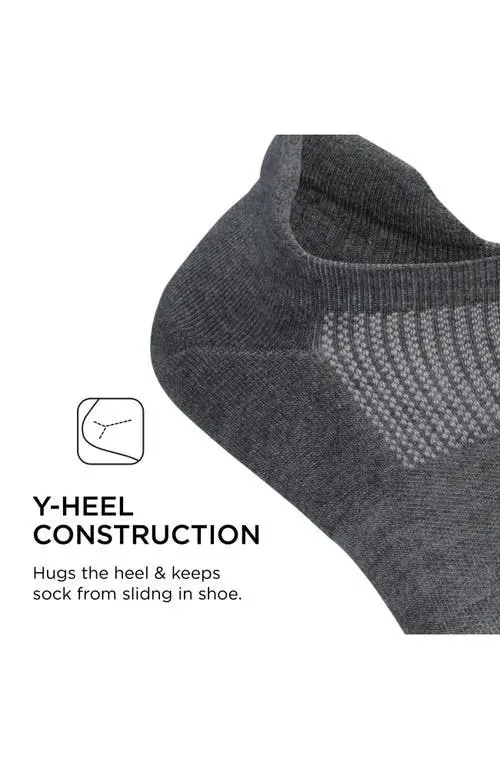 FEETURES High Performance Max Cushion Ankle Sock Tab Socks With Heel Tab