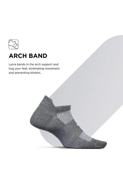FEETURES High Performance Ultra Light Cushion Ankle Socks With Heel Tab - Ash Gray