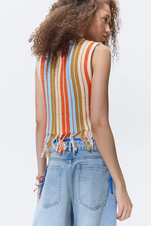 H&m Fringed Knitted Top